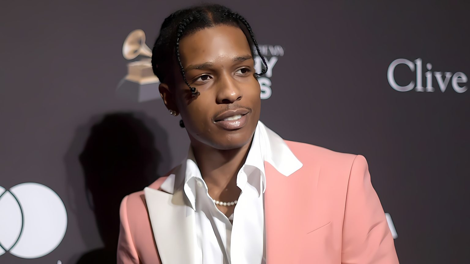 King Von Net Worth 2024 - Age, Bio, Wife, Height & Career!
