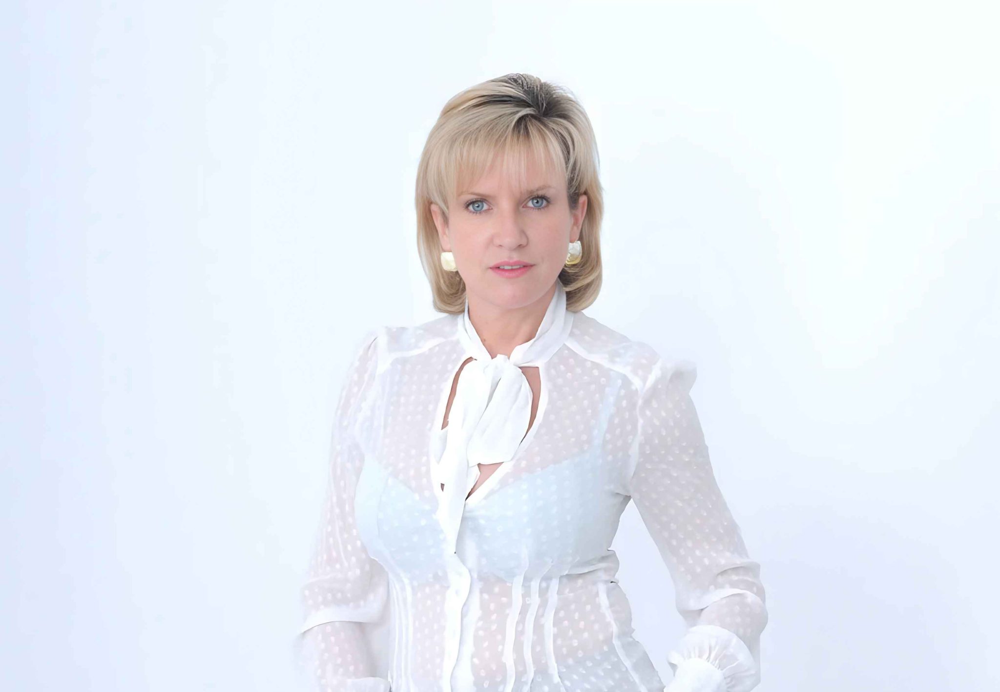 Gill Ellis Young Net Worth 2024 – Age, Bio, Husband & Career!